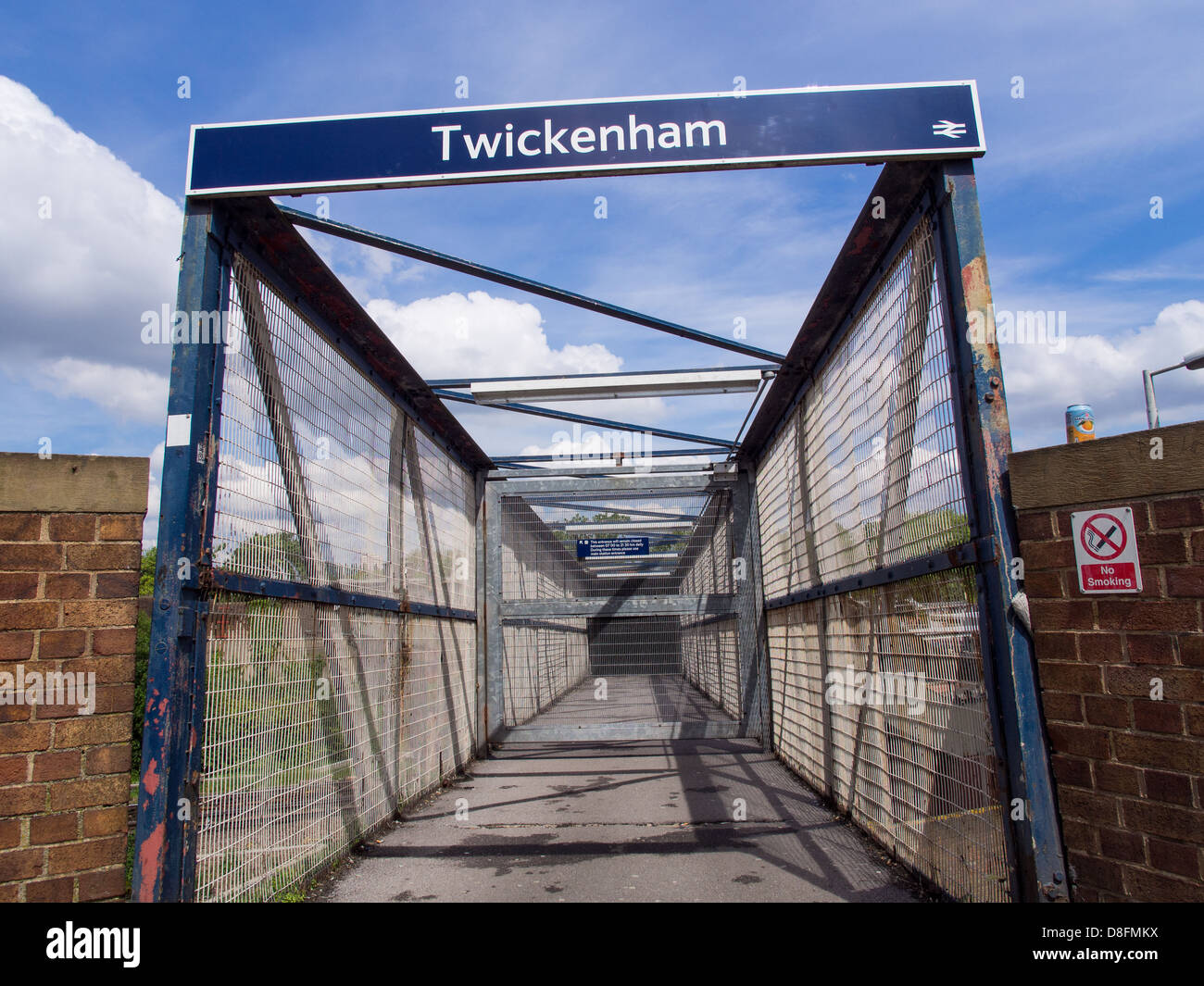 Twickenham station hi-res stock photography and images - Alamy