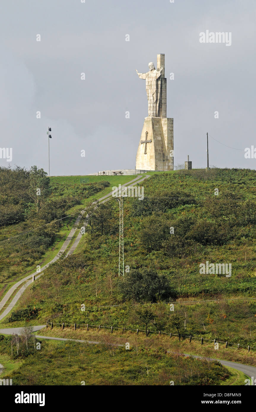 Statue of Jesus Stock Photo - Alamy