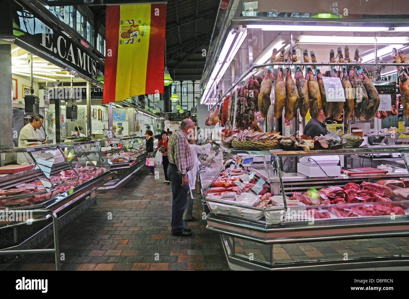 Spain markets market views hi-res stock photography and images - Alamy