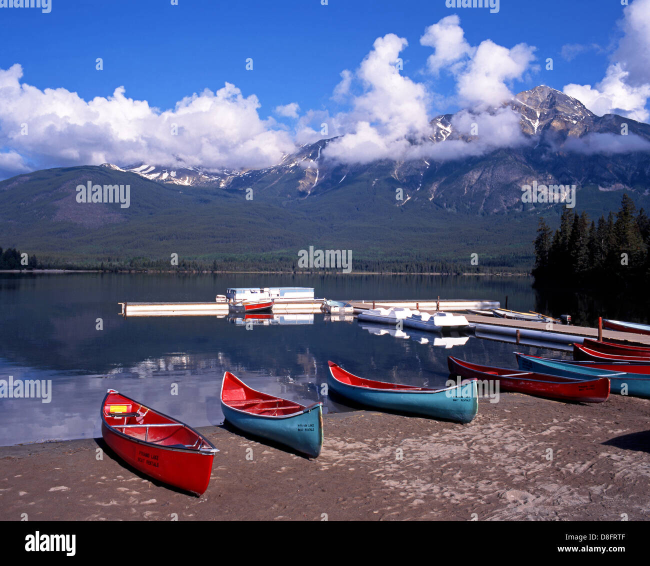 Pyramid Lake, Jasper National Park, Alberta, Canada Stock Photo - Alamy