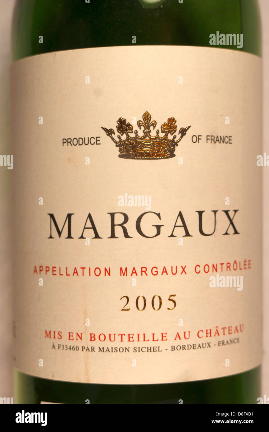 Wine label on bottle. Margaux 2005 French claret Stock Photo - Alamy