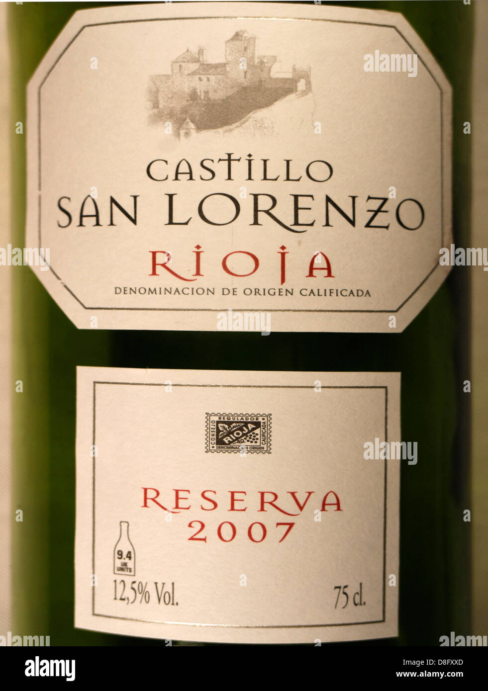 Castilo San Lorenzo Rioja 2007 Wine label on bottle. 131850 Wine Bottle ...