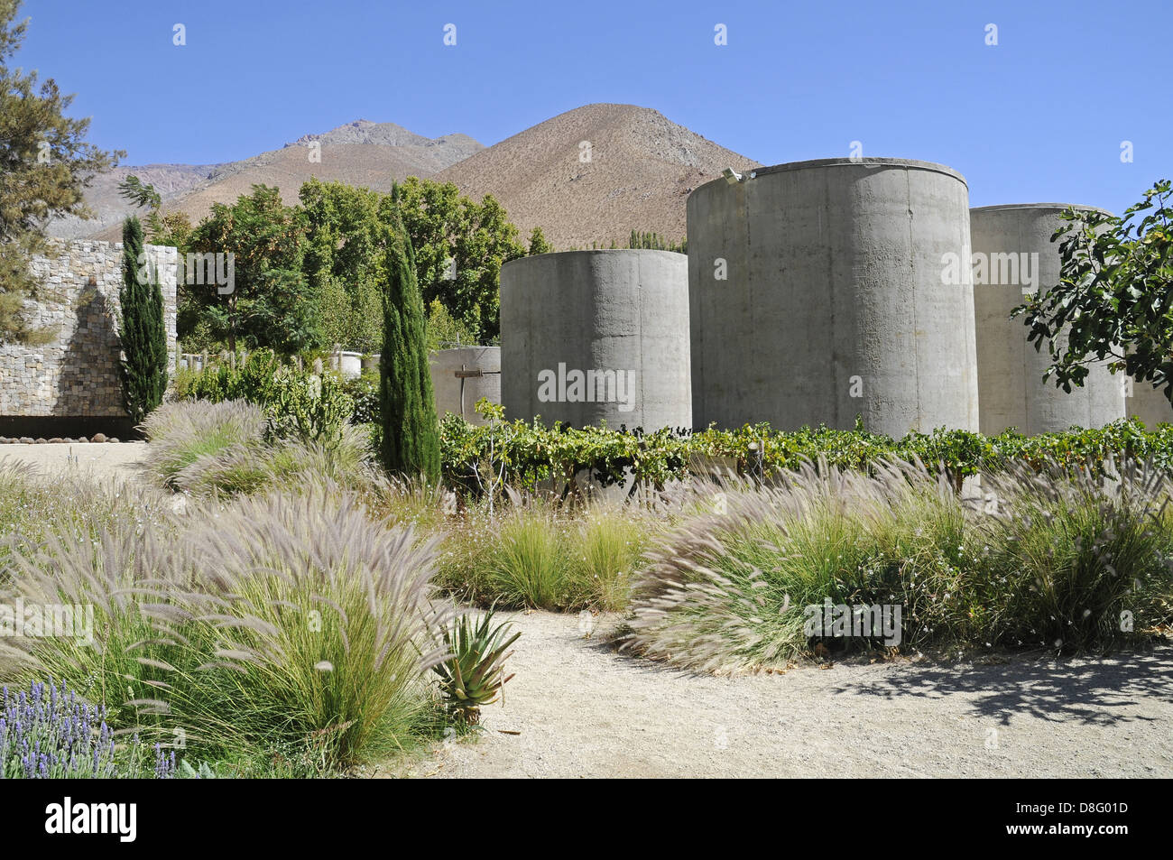 Distillery garden hi-res stock photography and images - Alamy