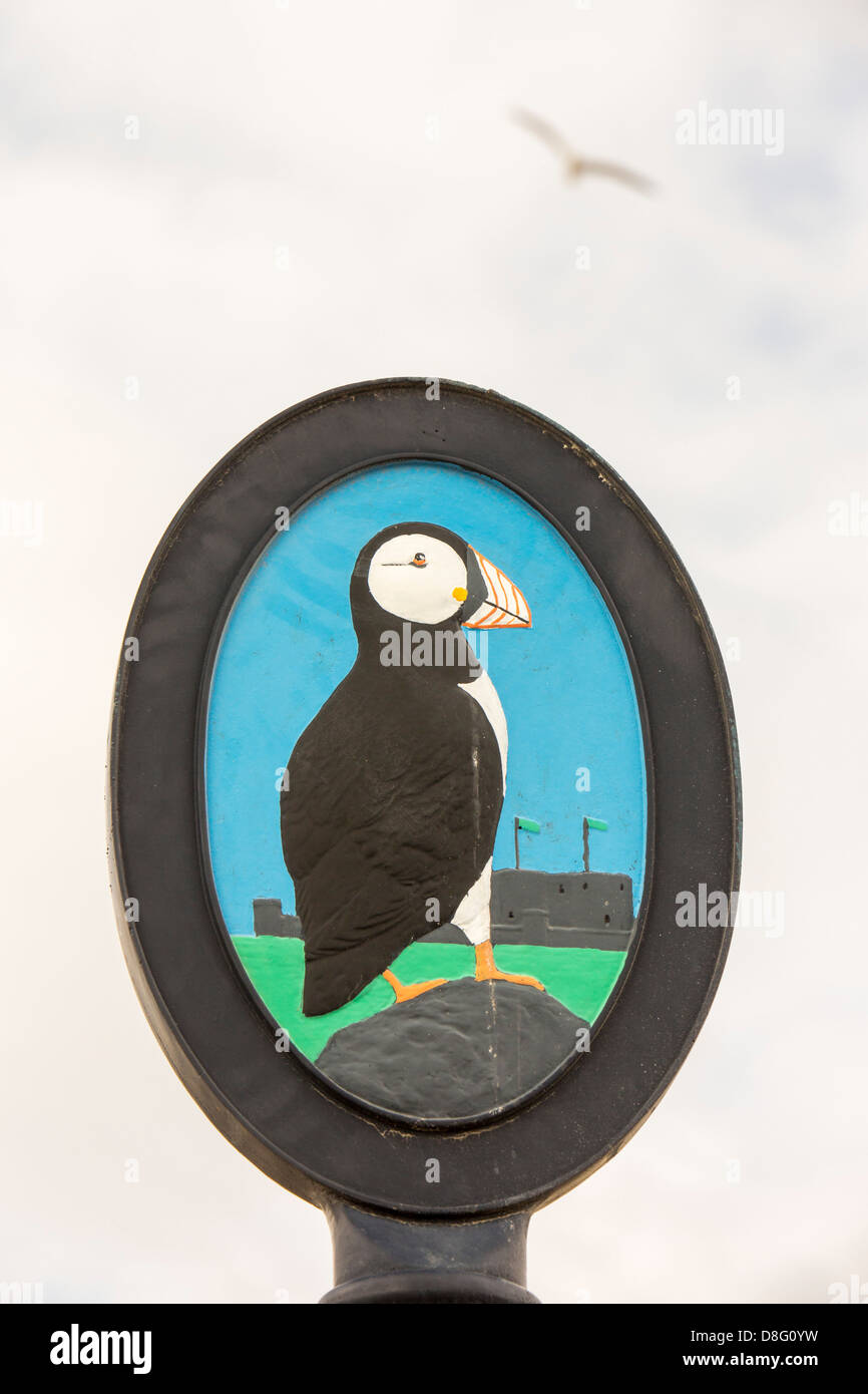 Puffin sign hi-res stock photography and images - Alamy
