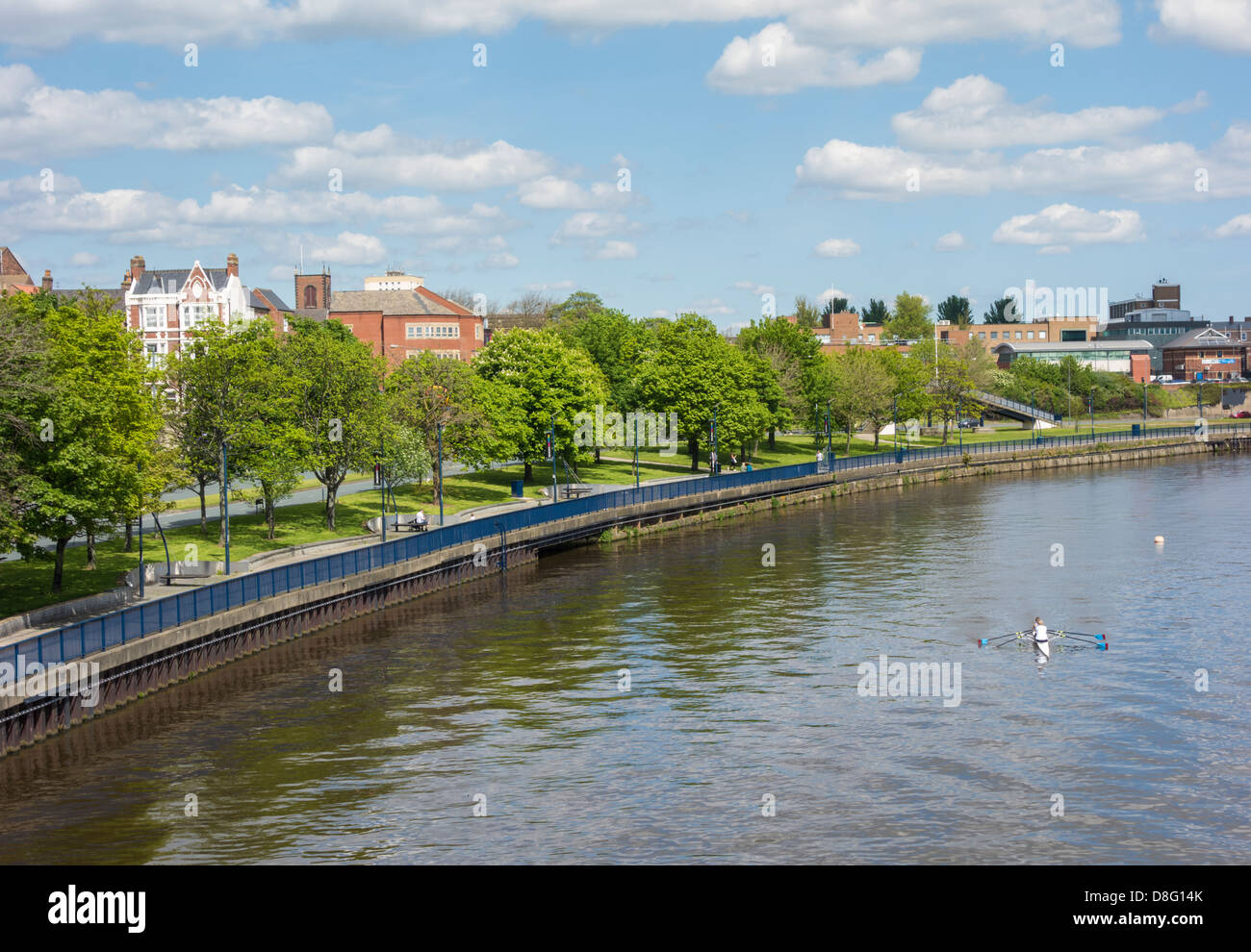 Rowing on river tees hi-res stock photography and images - Alamy