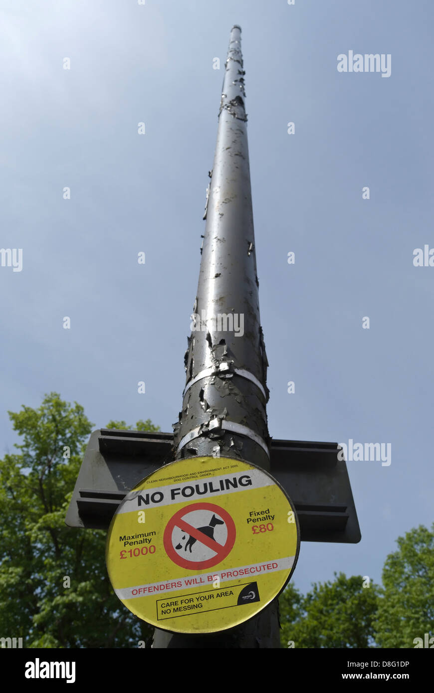 No dog fouling sign hi-res stock photography and images - Alamy