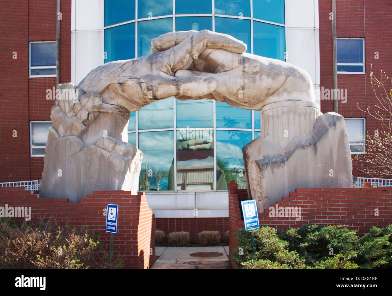Impressive public art hi-res stock photography and images - Alamy