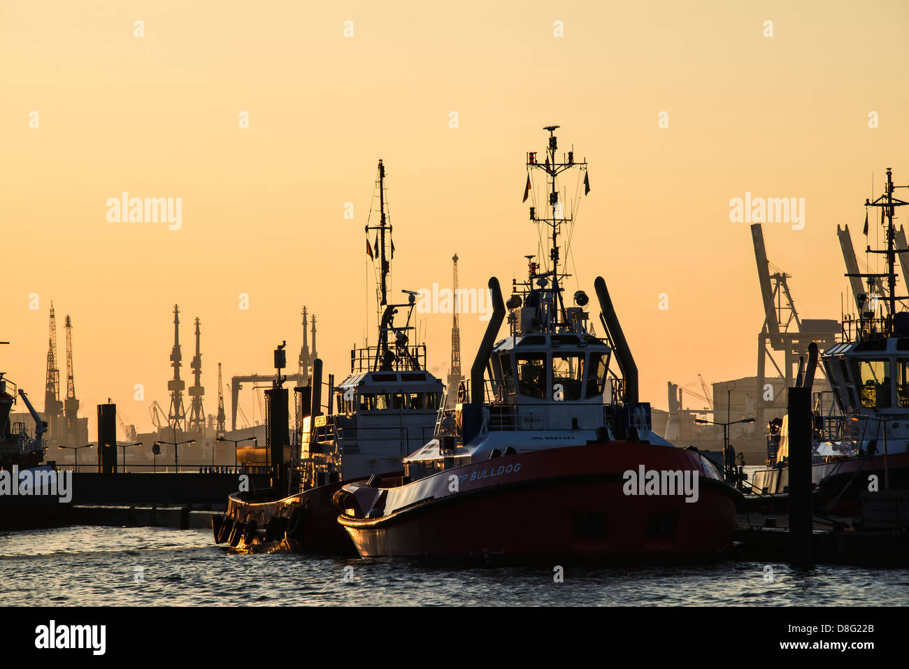 Cargo ship port sunrise hi-res stock photography and images - Alamy
