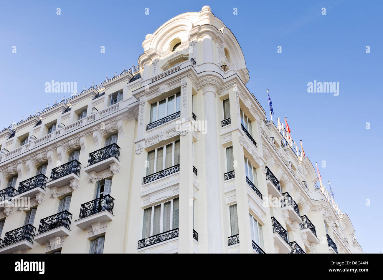 Low angle shot historic hi-res stock photography and images - Alamy