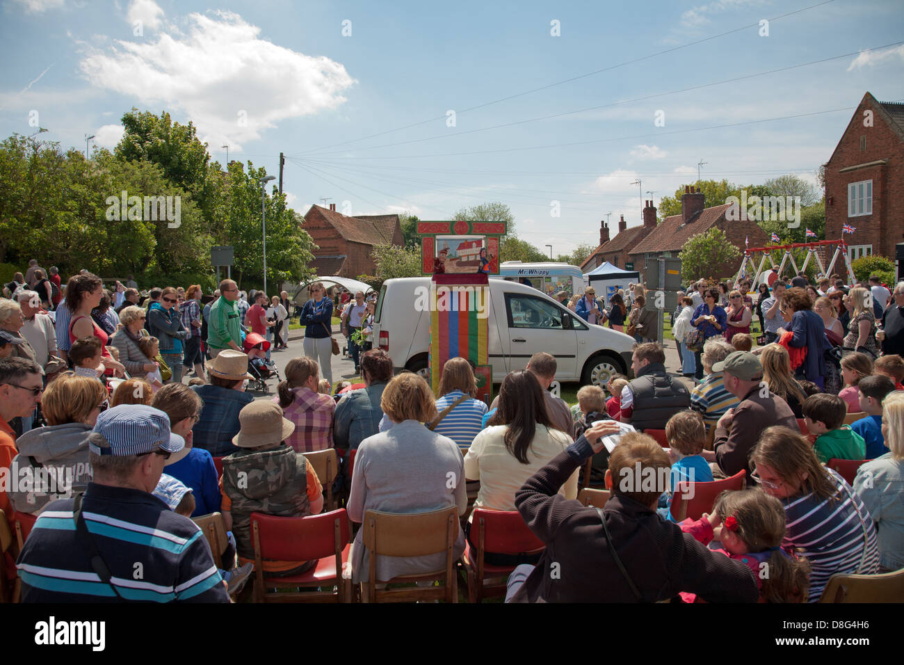 Punch and Judy show during the Mayday festival Wellow Stock Photo - Alamy