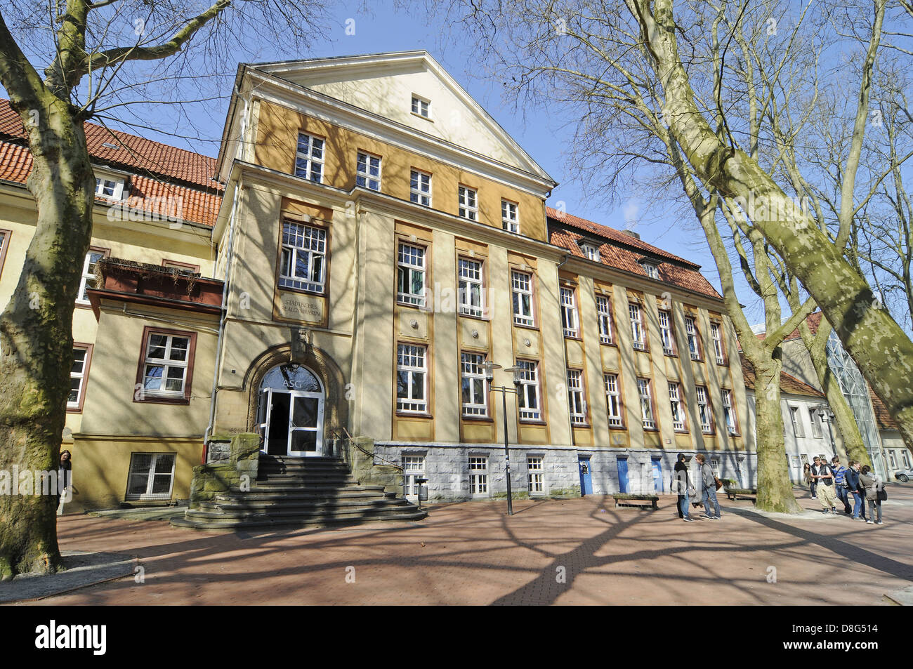 European secondary school hi-res stock photography and images - Alamy