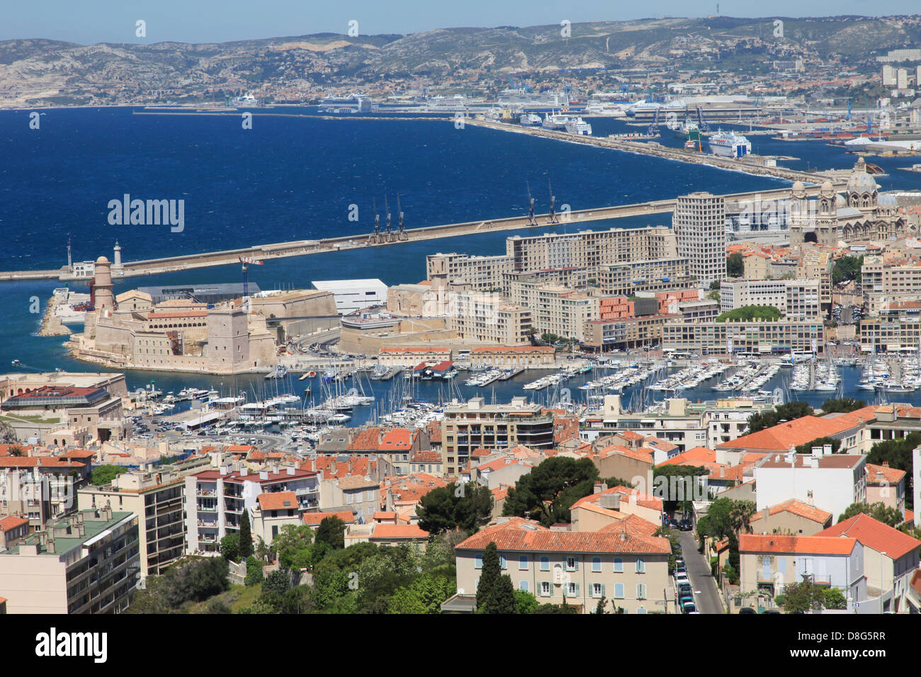 Marseilles hi-res stock photography and images - Alamy