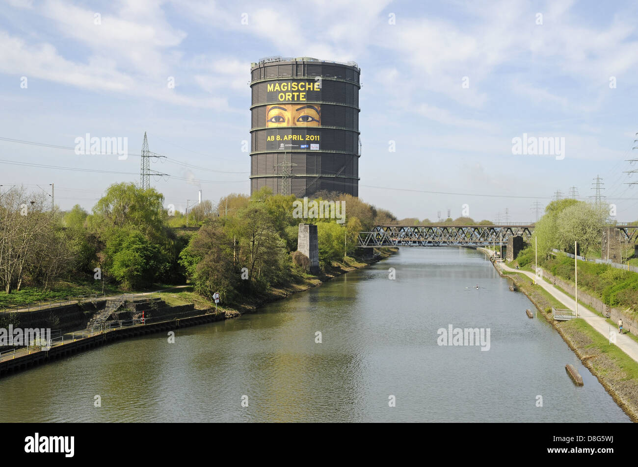 Gasometer gasholders hi-res stock photography and images - Alamy