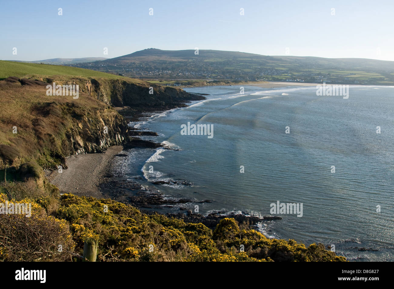 Welsh Coastal Path, Newport Beach, Pembrokeshire Stock Photo - Alamy