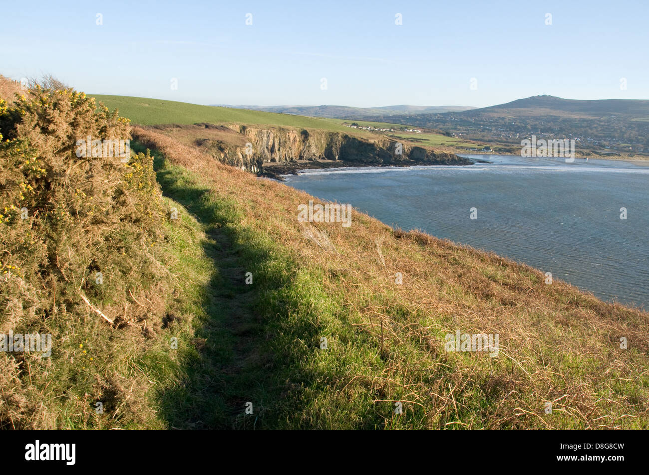 Welsh Coastal Path, Newport Beach, Pembrokeshire Stock Photo - Alamy