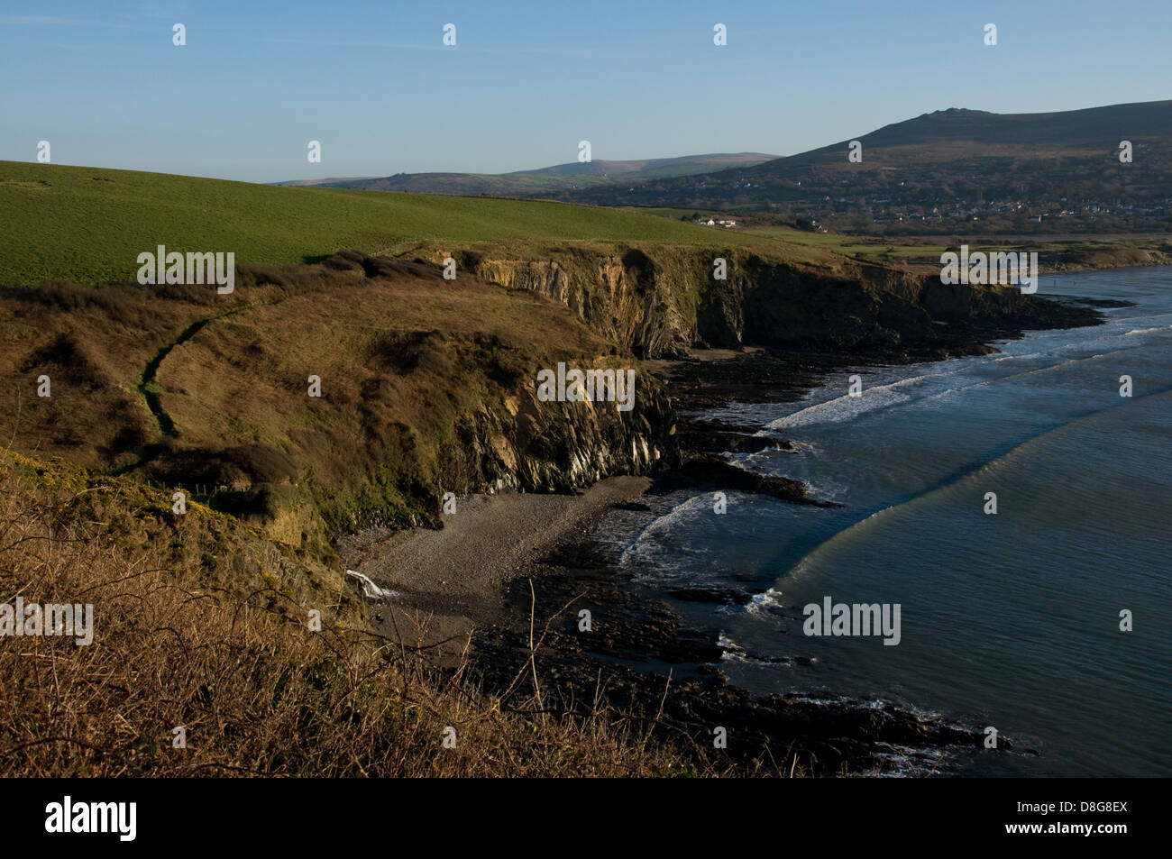 Welsh Coastal Path, Newport Beach, Pembrokeshire Stock Photo - Alamy