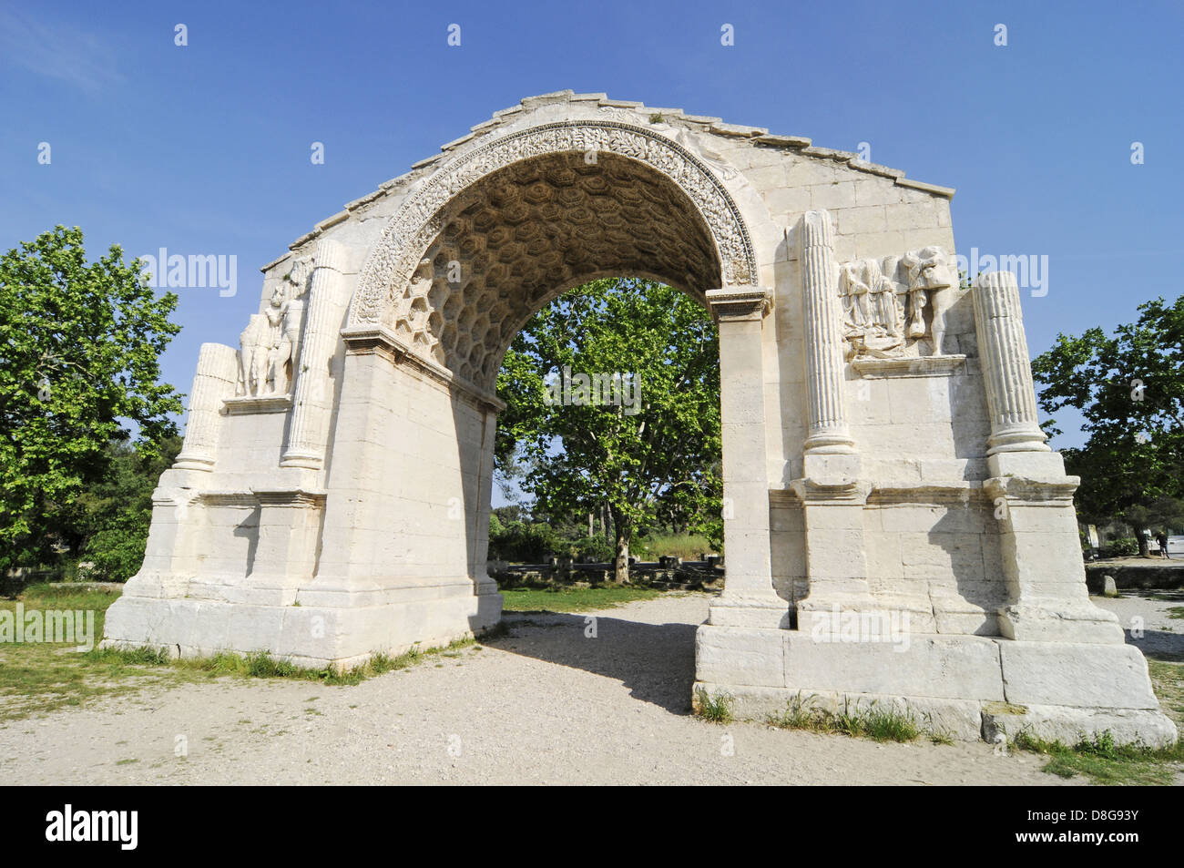 Triumphal arches roman france hi-res stock photography and images - Alamy