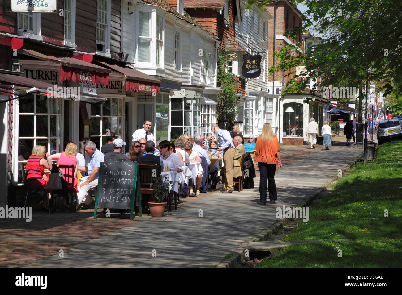 Pavement restaurants and cafes in Tenterden Kent England UK GB Stock ...