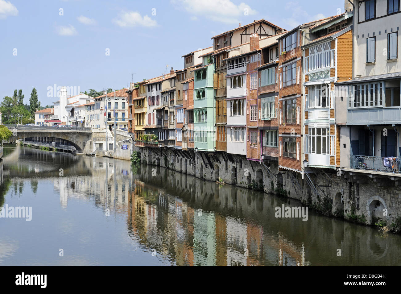 Old coloured houses river agout hi-res stock photography and images - Alamy