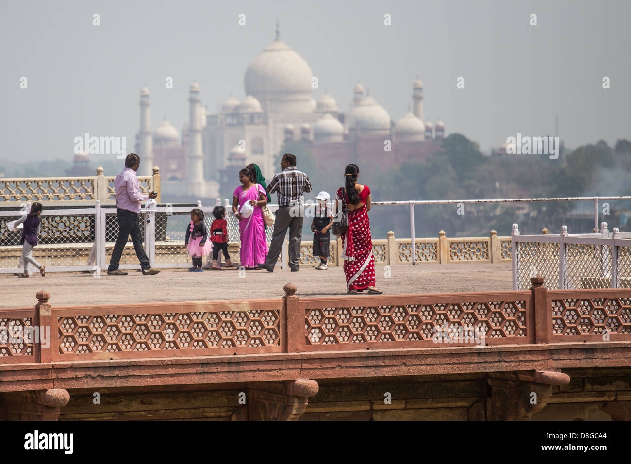 Taj mahal from red fort hi-res stock photography and images - Alamy