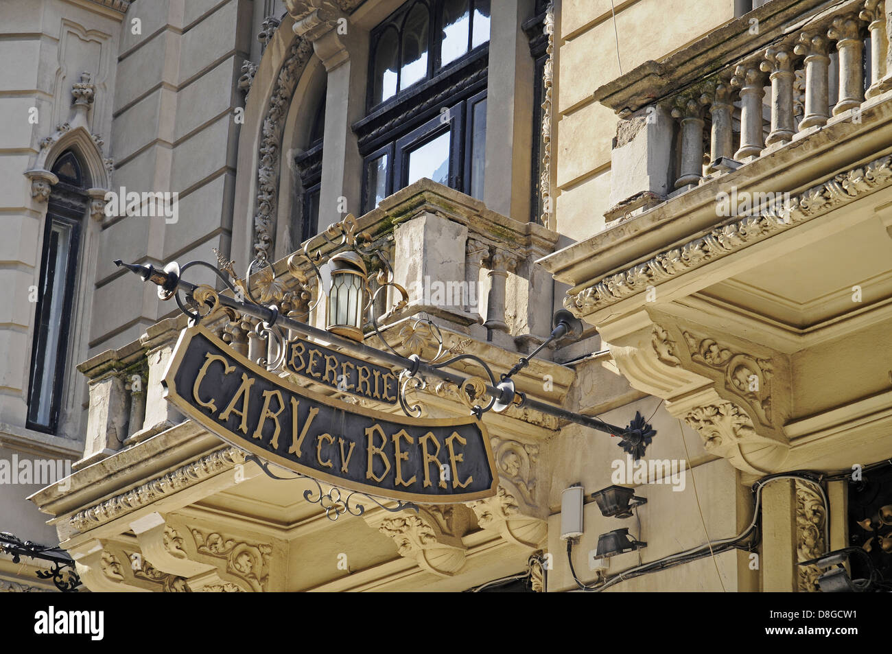 Carul Cu Bere High Resolution Stock Photography and Images - Alamy