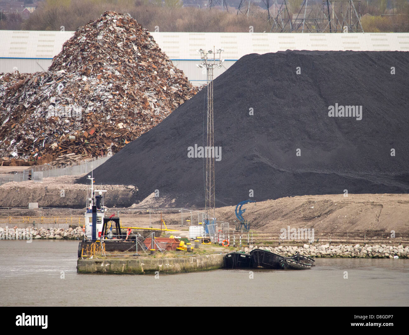 Coal recycling hi-res stock photography and images - Alamy