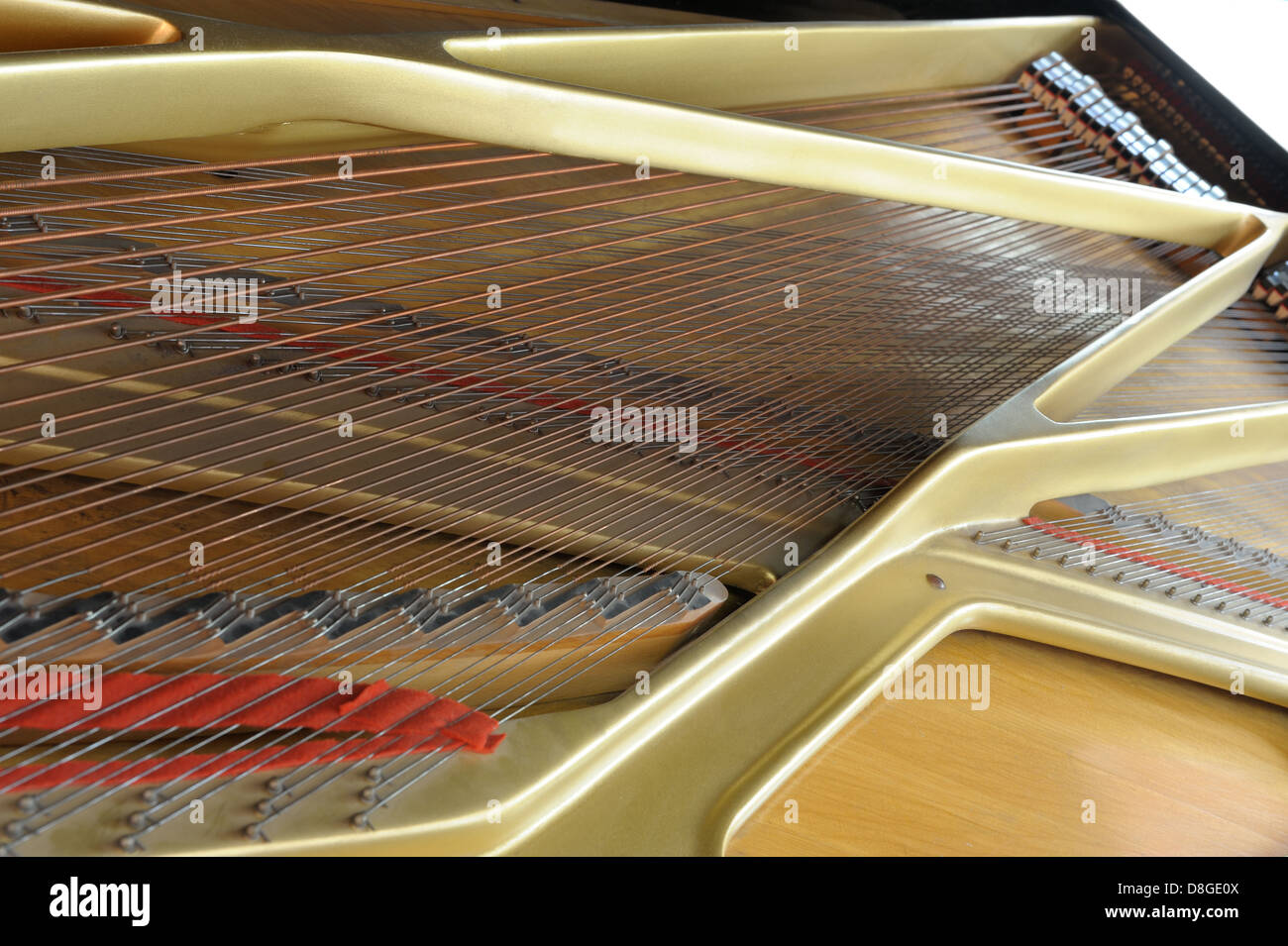 inside grand piano Stock Photo - Alamy