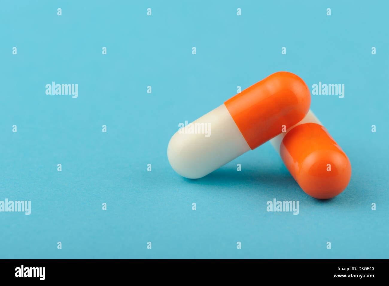 Blue background two color hi-res stock photography and images - Alamy