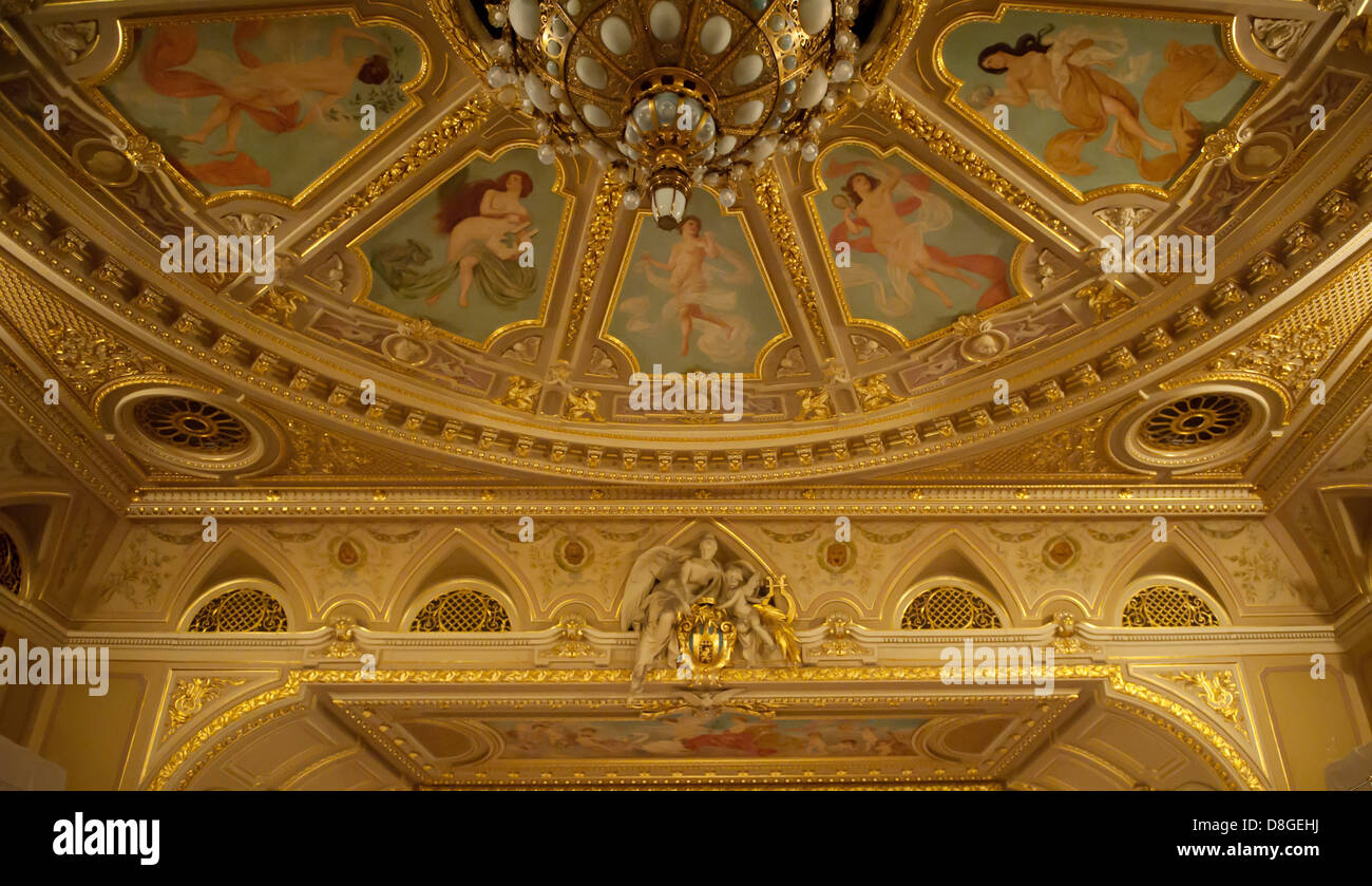 Opera ceiling hi-res stock photography and images - Alamy