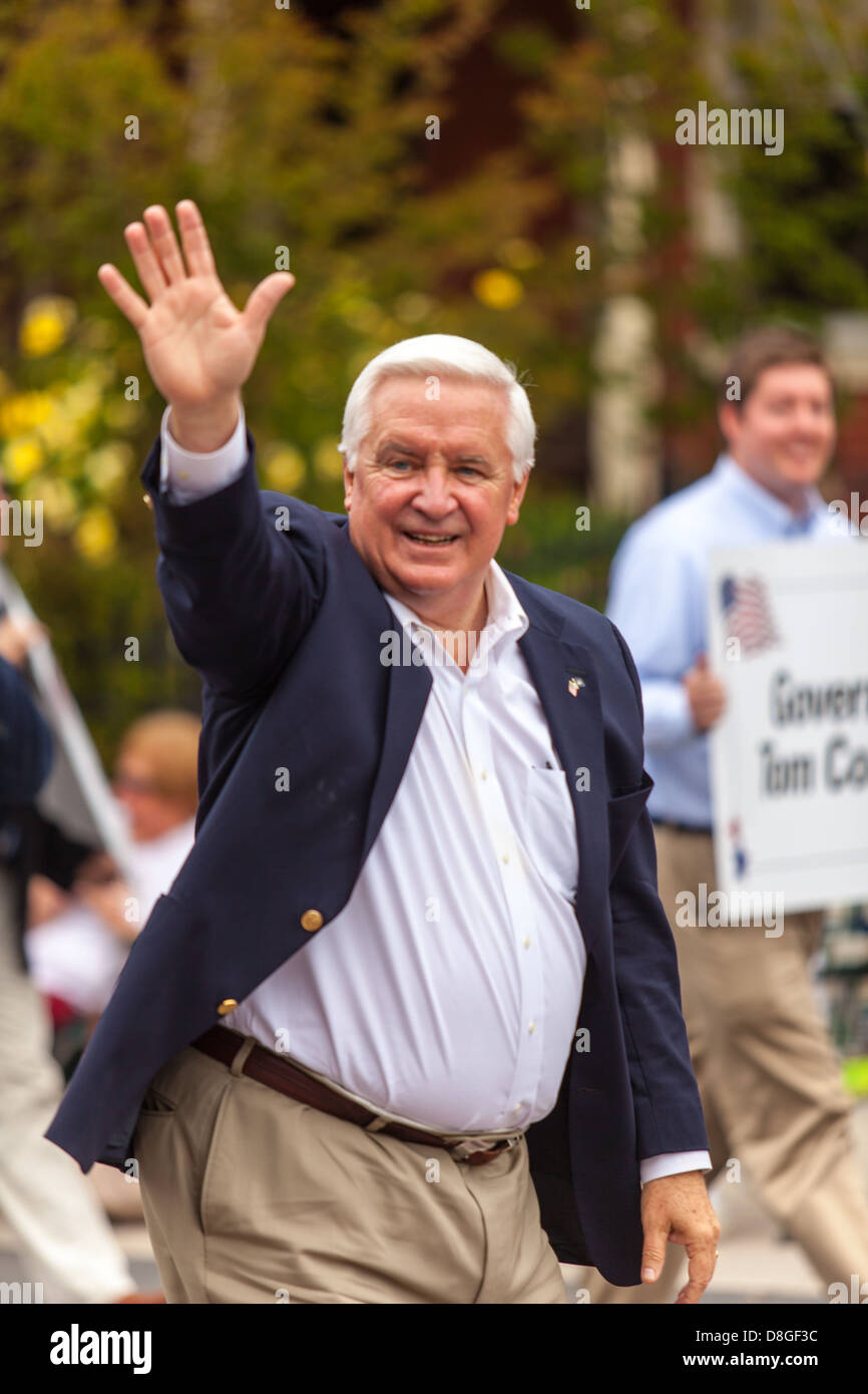 Pennsylvania Governor Tom Corbett in the Memorial Day Parade in ...