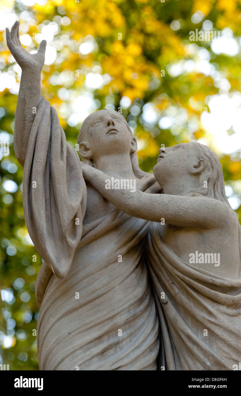 Tombstone two girls Stock Photo - Alamy