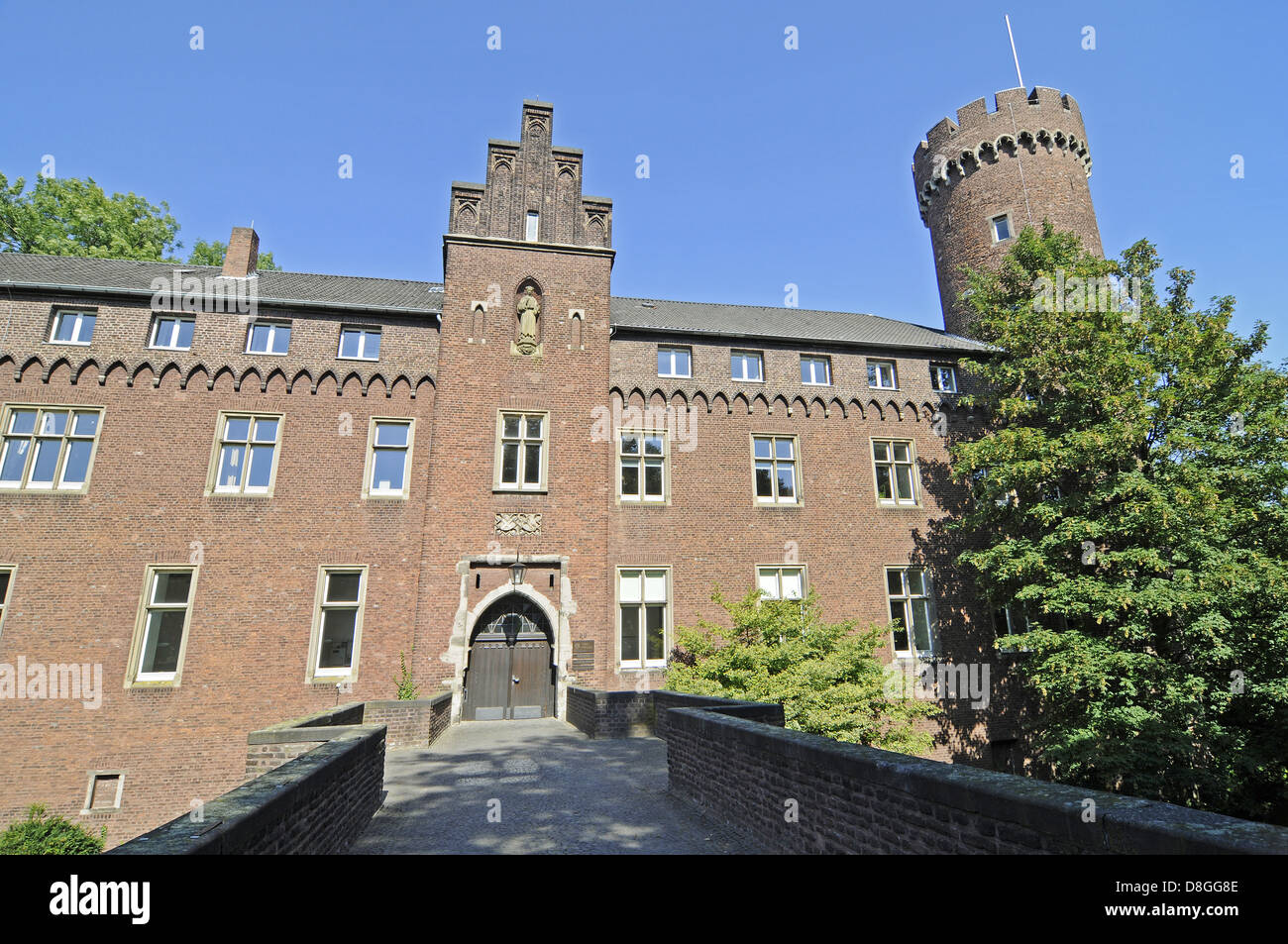Electoral Cologne country castle Stock Photo - Alamy