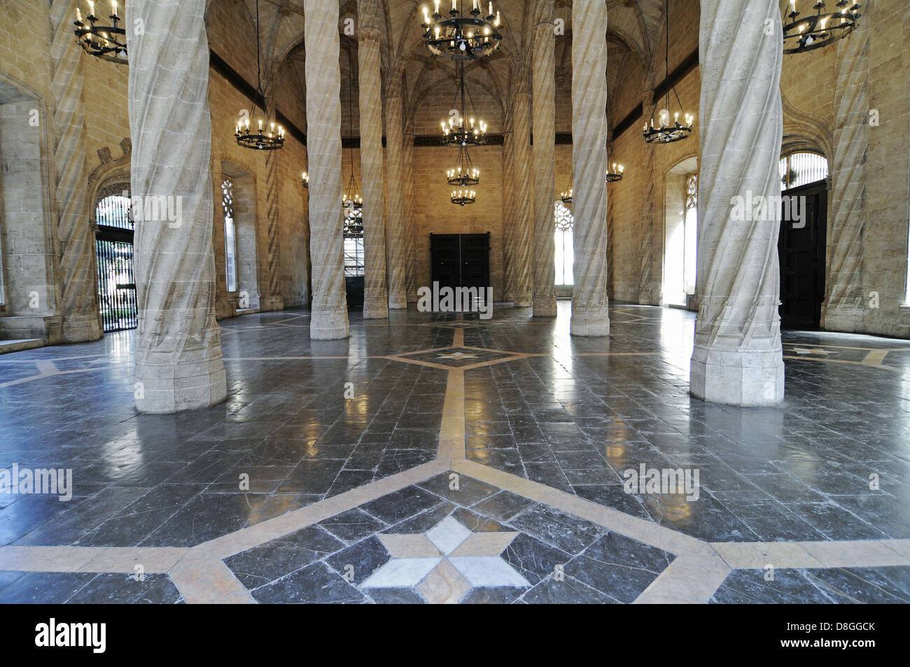 Columns europa hi-res stock photography and images - Alamy