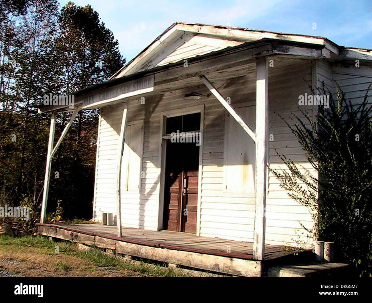 Abandoned country store fort Blackmore Virginia Stock Photo - Alamy