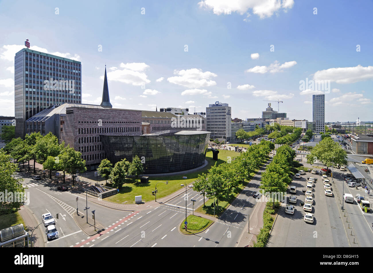 Overview station square hi-res stock photography and images - Alamy