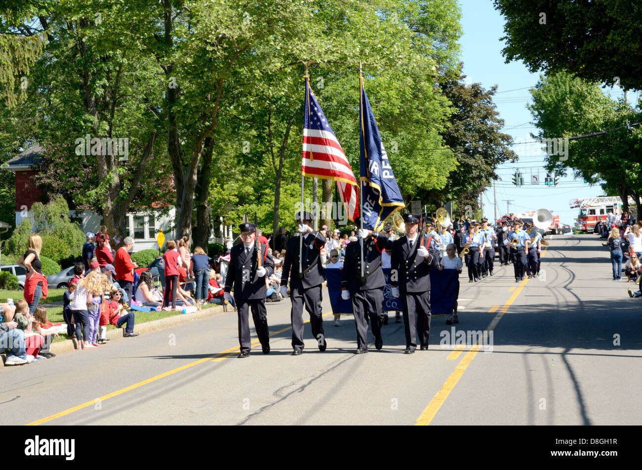 Honor Guard Carries colors for local department in small town memorial ...