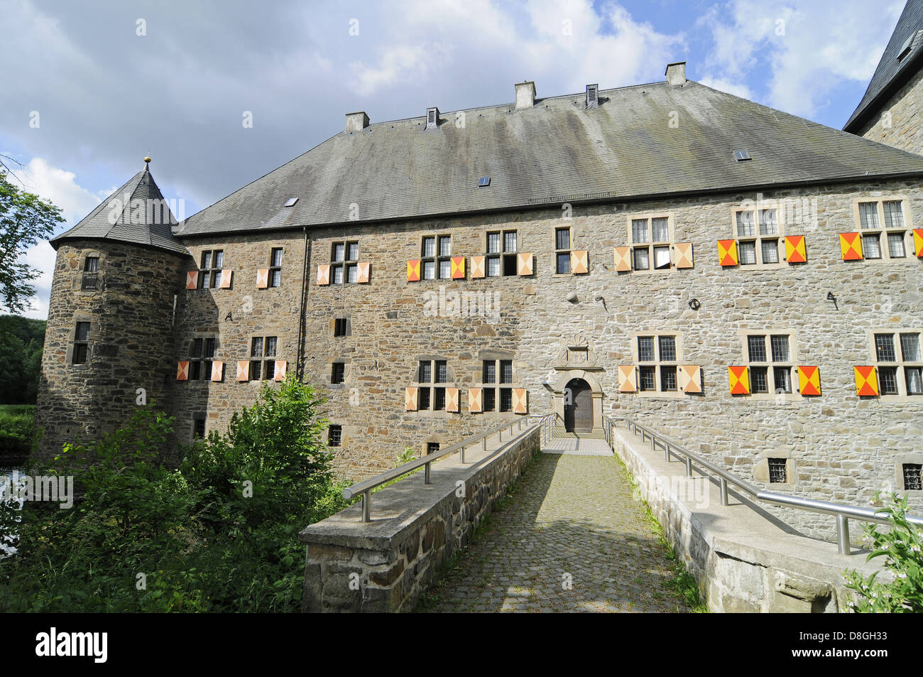 Water castle house kemnade hi-res stock photography and images - Alamy
