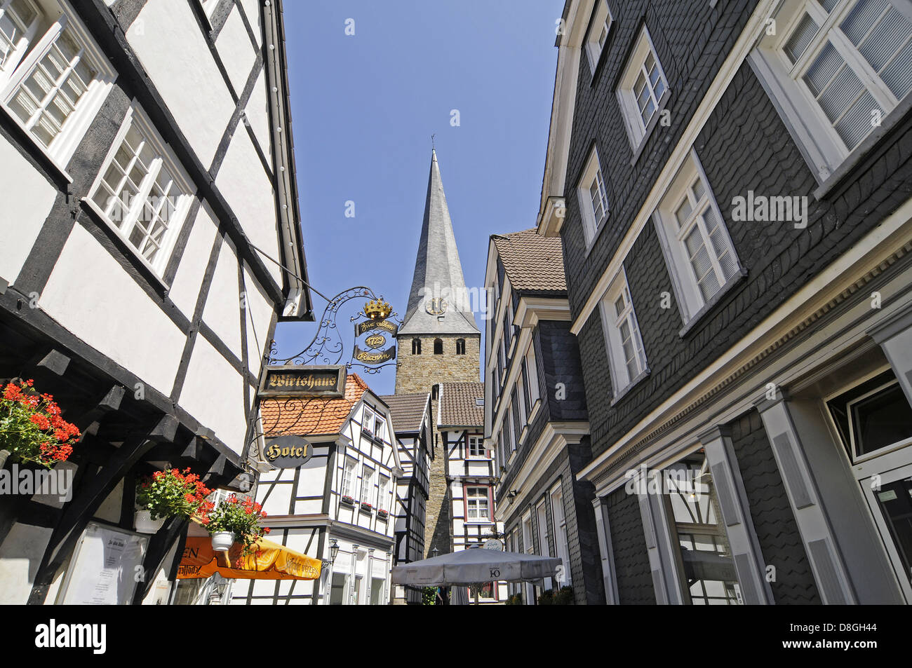 Saint george parish hi-res stock photography and images - Alamy