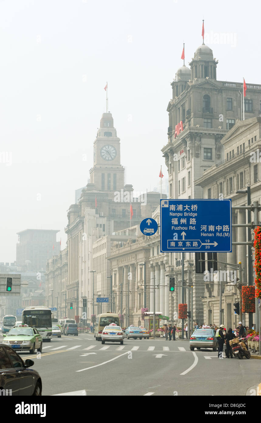 Shanghai bund hi-res stock photography and images - Alamy