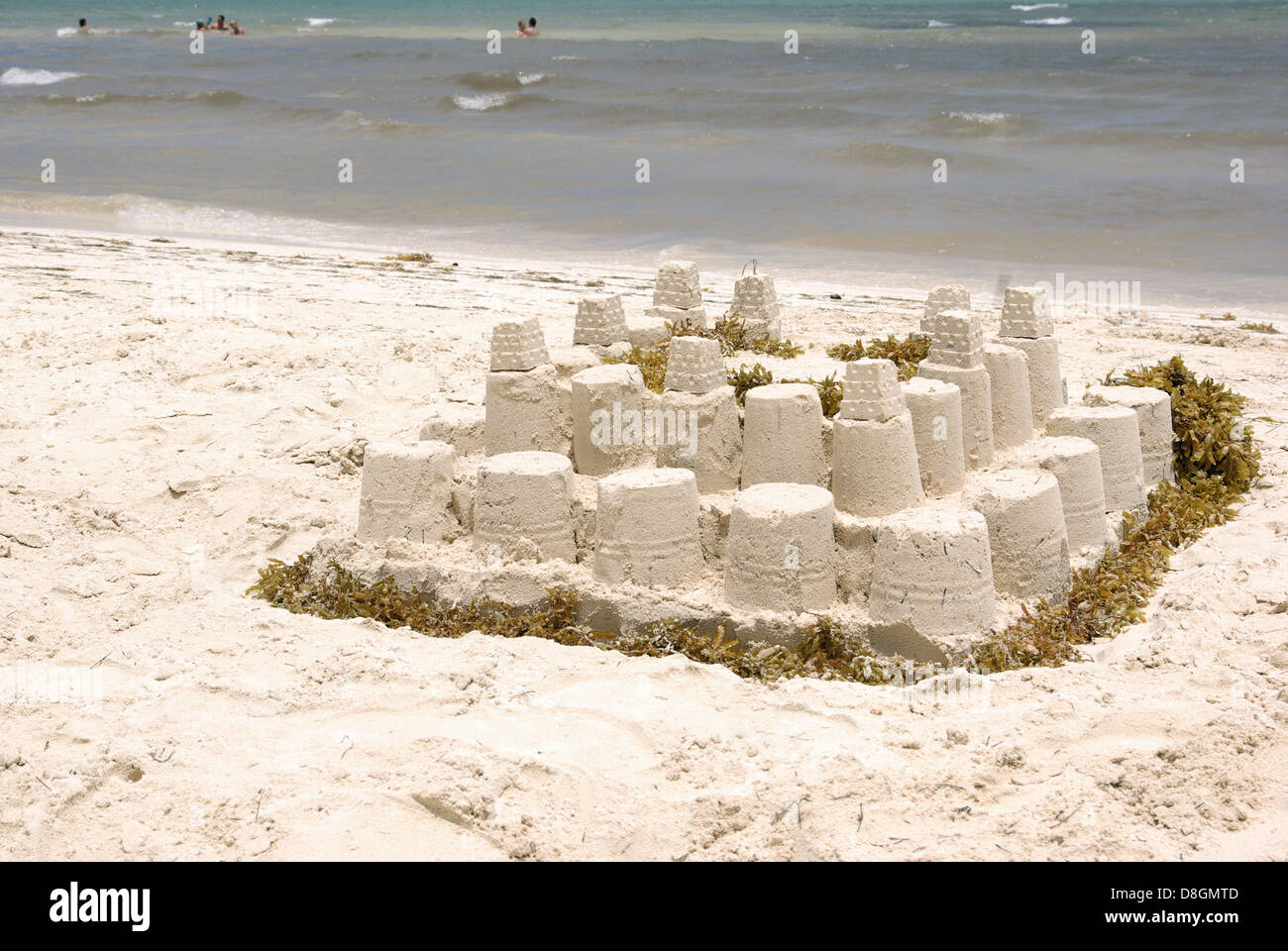 Sand castle water hi-res stock photography and images - Alamy
