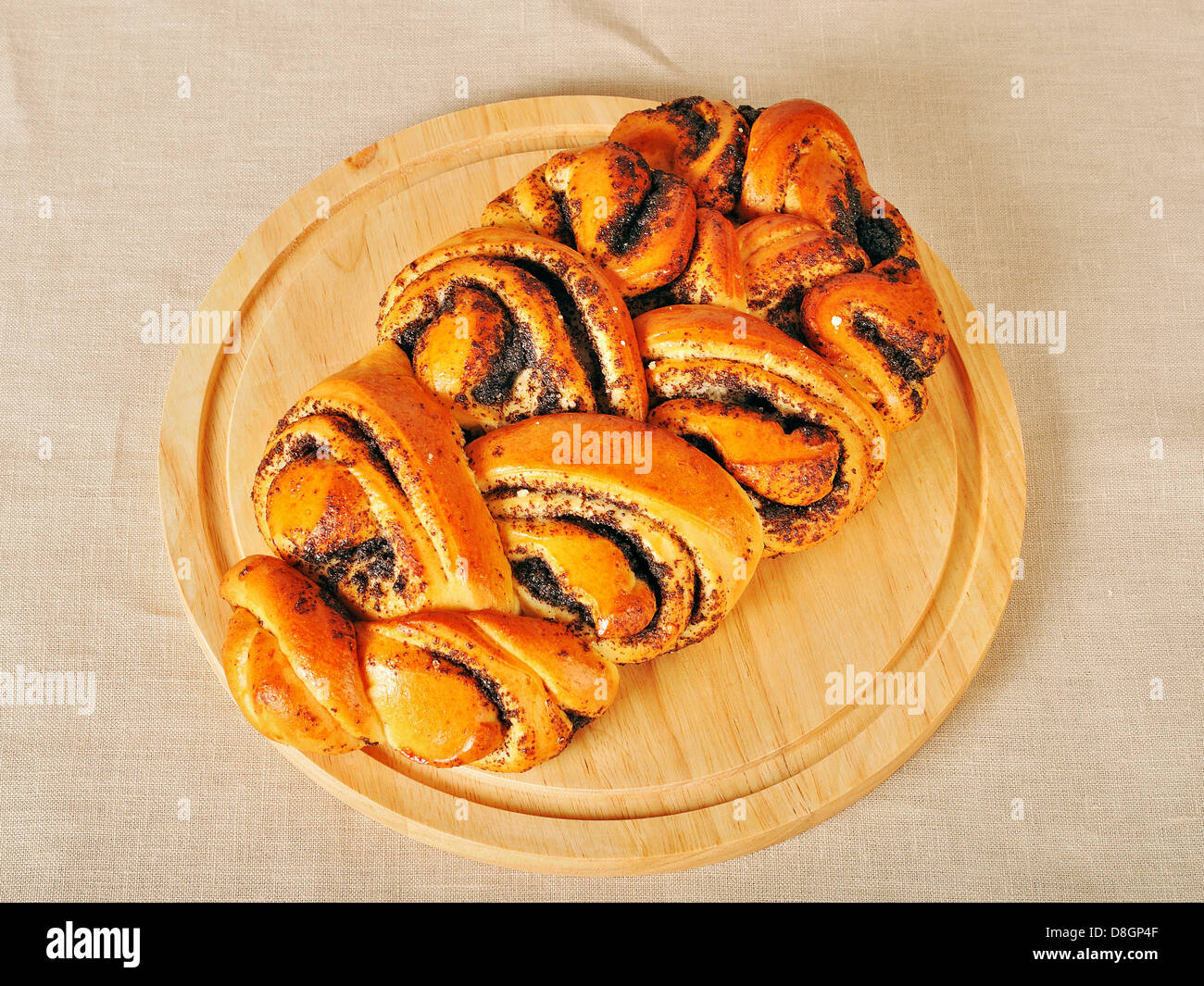 Closeup sliced poppy seed hi-res stock photography and images - Alamy