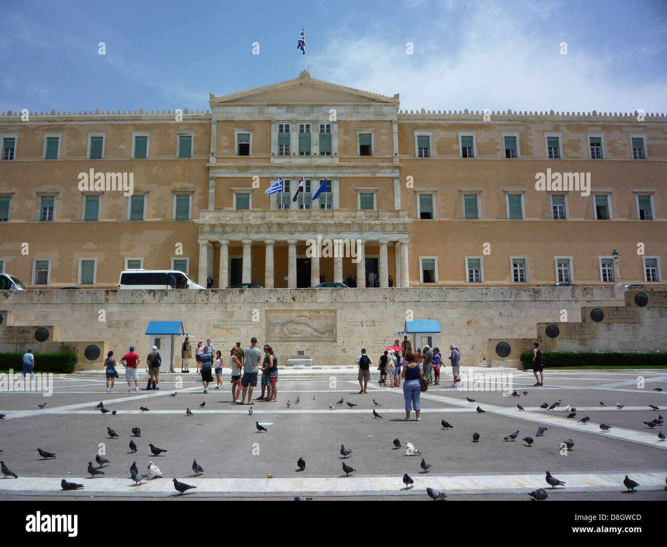 The central square of Constitution in Athens, also known as Syntagma ...