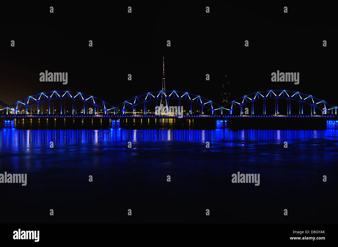 Underline bridge hi-res stock photography and images - Alamy