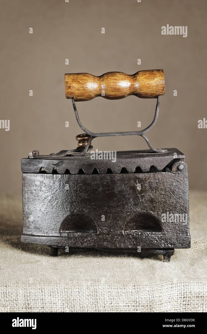 Retro iron hi-res stock photography and images - Alamy