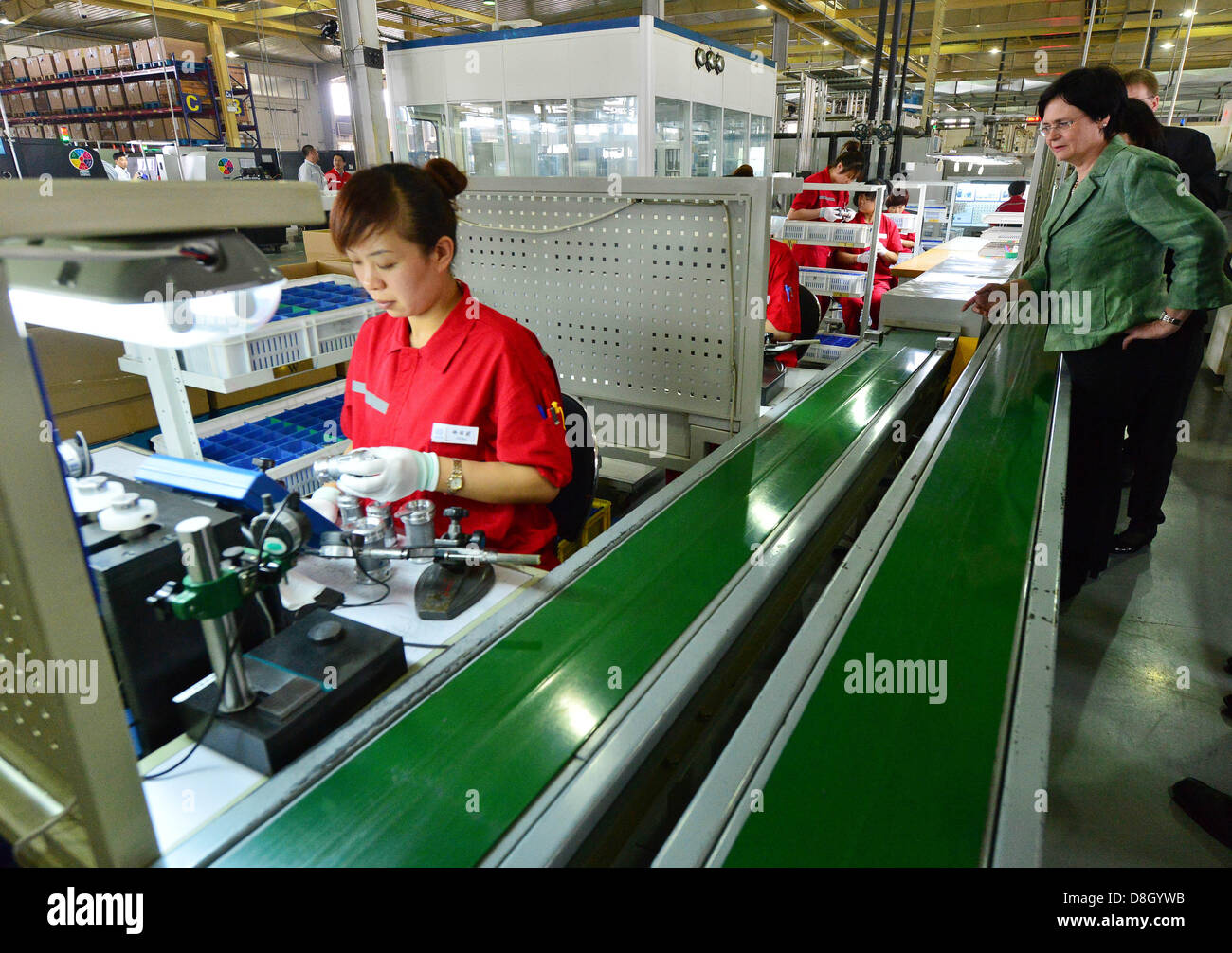 China automotive systems hi-res stock photography and images - Alamy