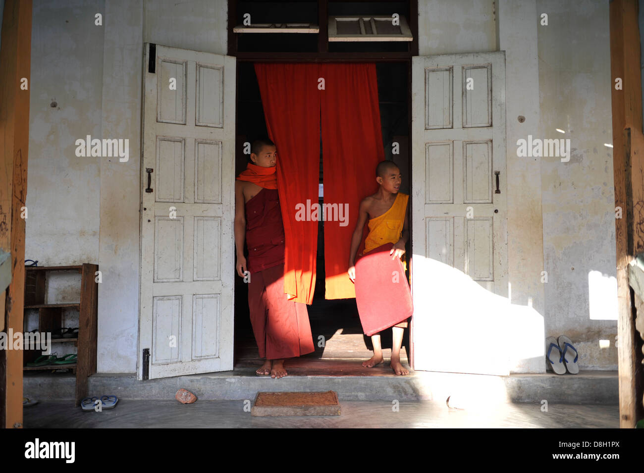 Monks dormitory hi-res stock photography and images - Alamy