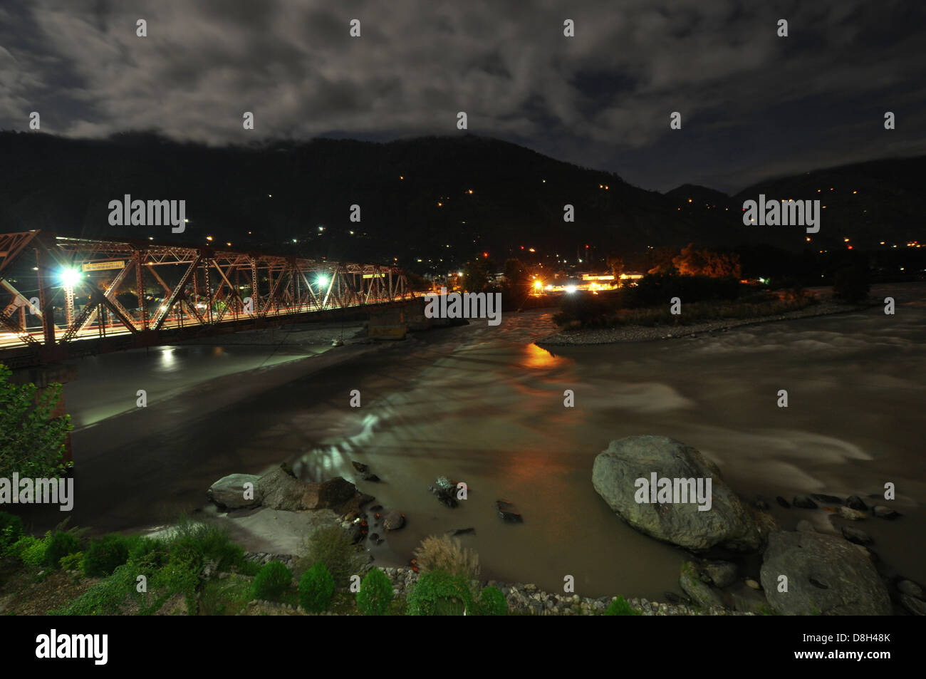 India, Himachal Pradesh, khirganga hot springs, Parvati valley at night ...