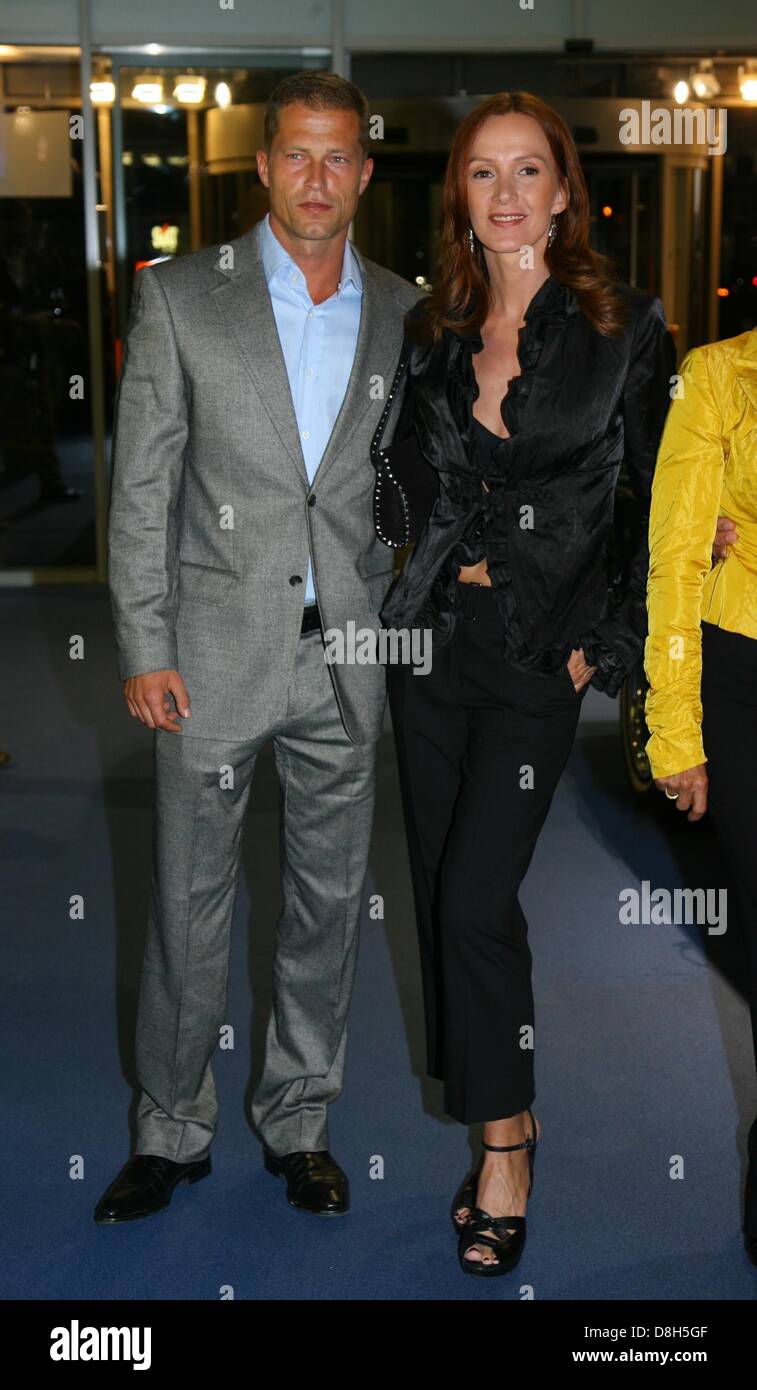 Katja Flint and Til Schweiger at the gala premiere of the new CL class ...