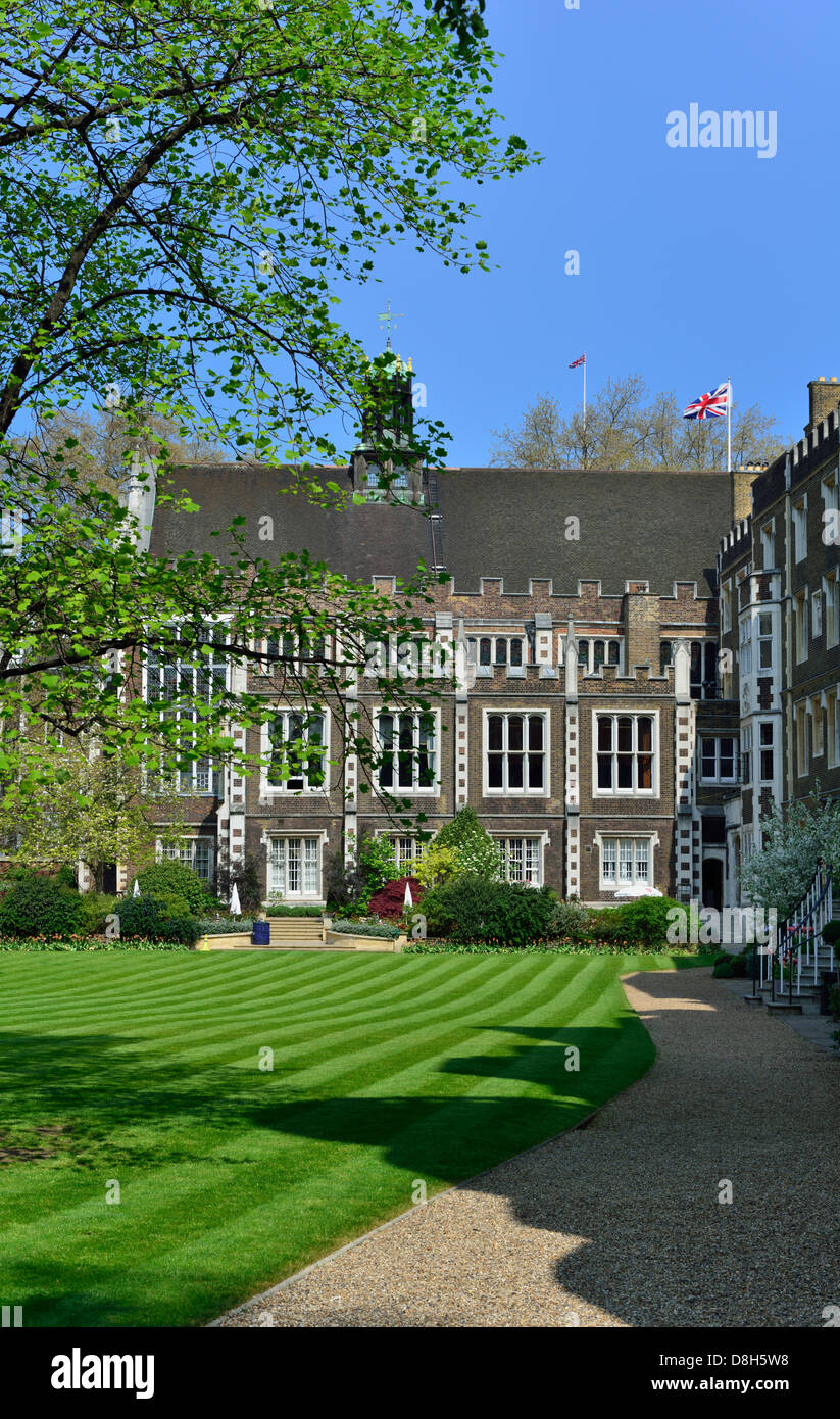 Middle temple hall london hi-res stock photography and images - Alamy