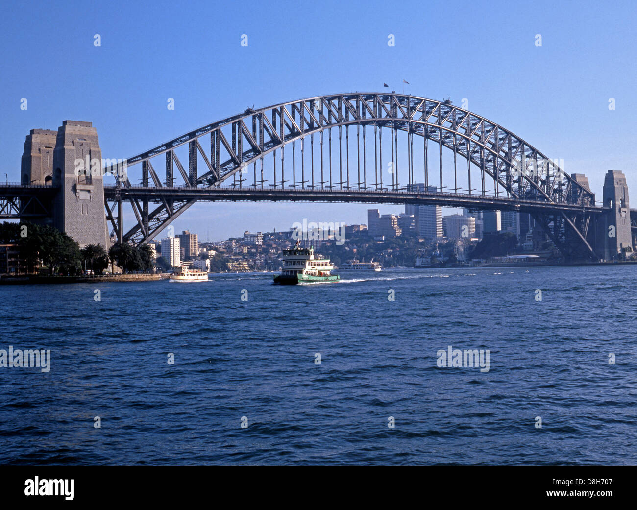 Blue new harbor harbours hi-res stock photography and images - Alamy
